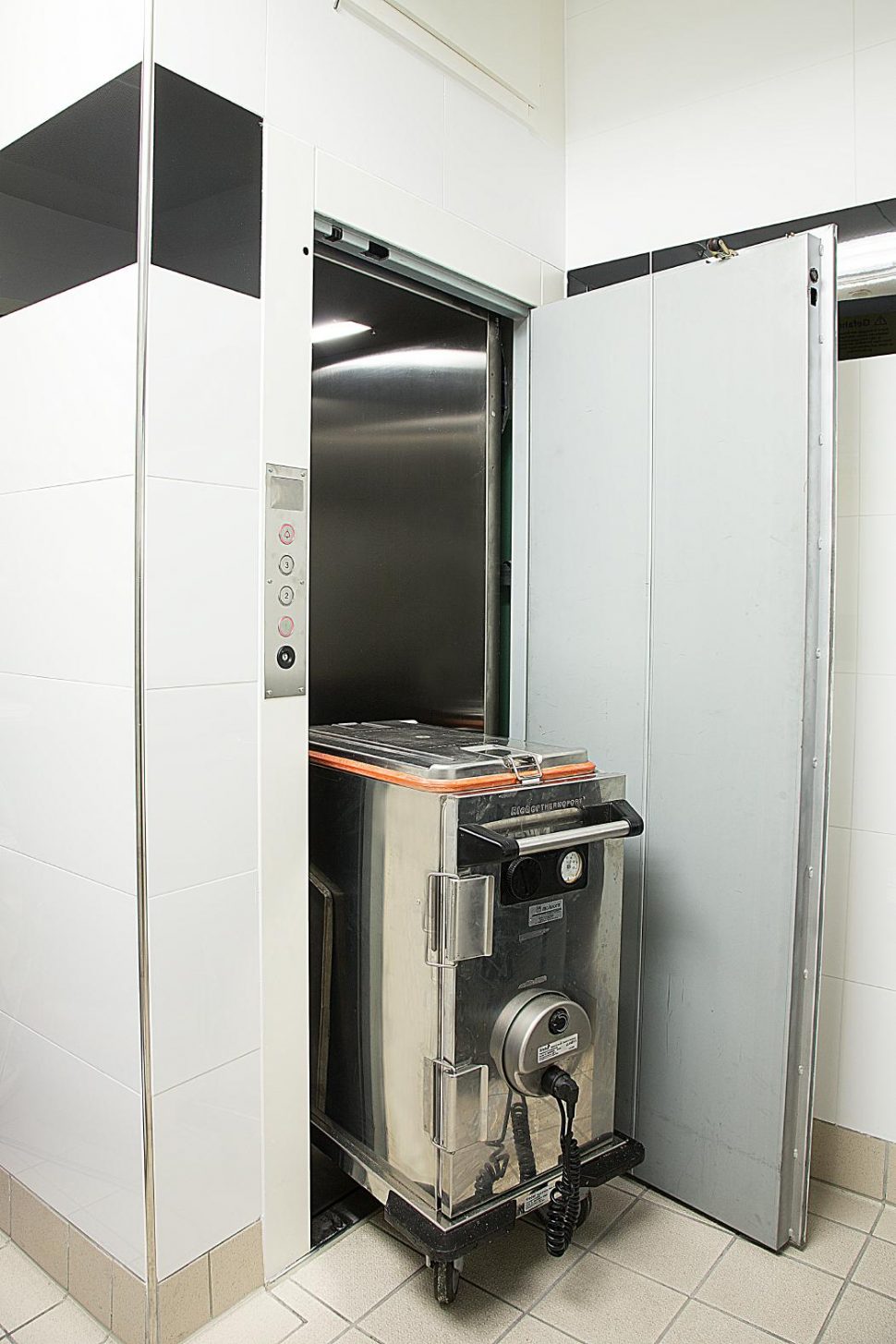 250HP Trolley Lift - Service Lifts