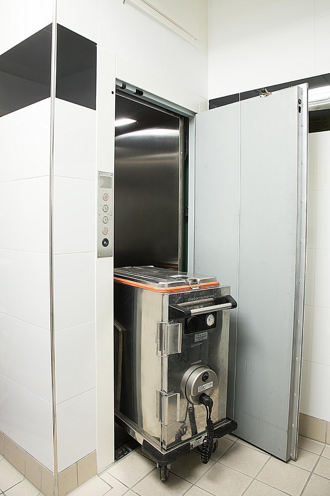 250HP Trolley Lift - Service Lifts